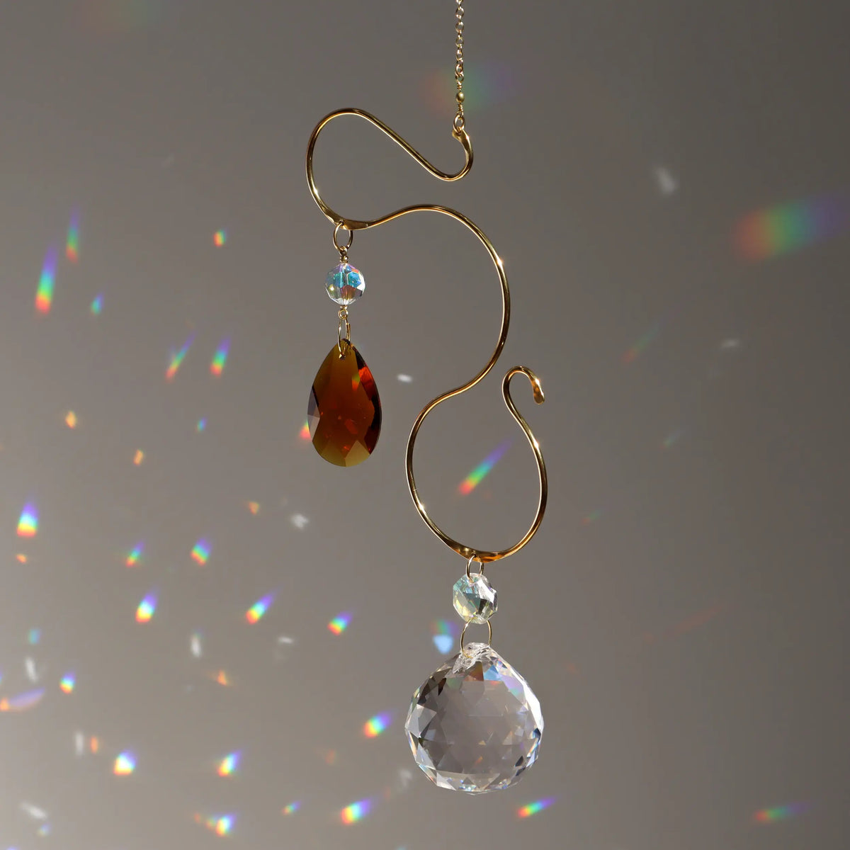 Prisma Mobile No. 35 – Root Adorned